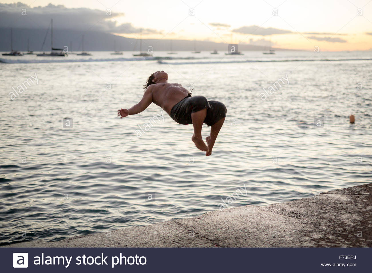 Jumping Off Boat Stock Photos & Jumping Off Boat Stock Images - Alamy