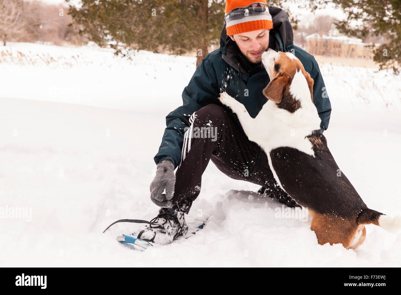 Snowshoer hi-res stock photography and images - Alamy