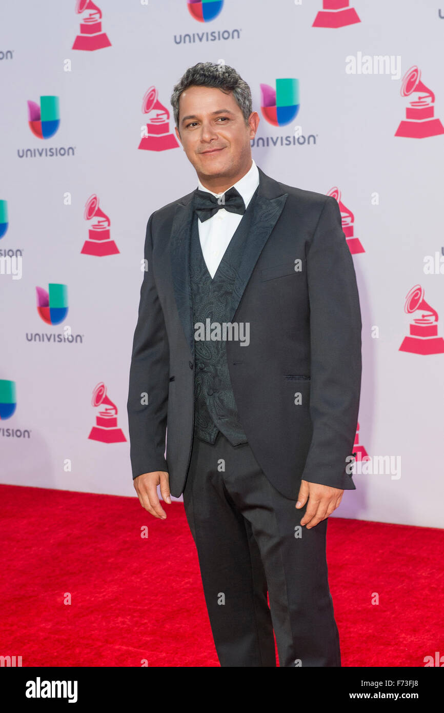 Singer Alejandro Sanz attends the 16th Annual Latin GRAMMY Awards in ...
