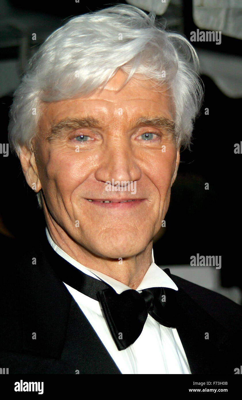 FILE PHOTOS: DAVID CANARY (August 25, 1938, Elwood, Indiana - November ...