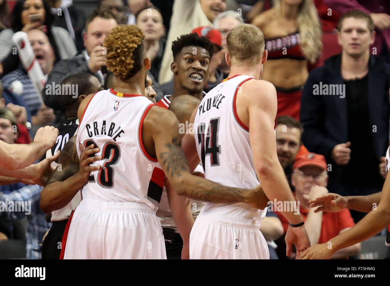 Portland, Oregon, USA. 24th Nov, 2015. JIMMY BUTLER (21) and MASON ...