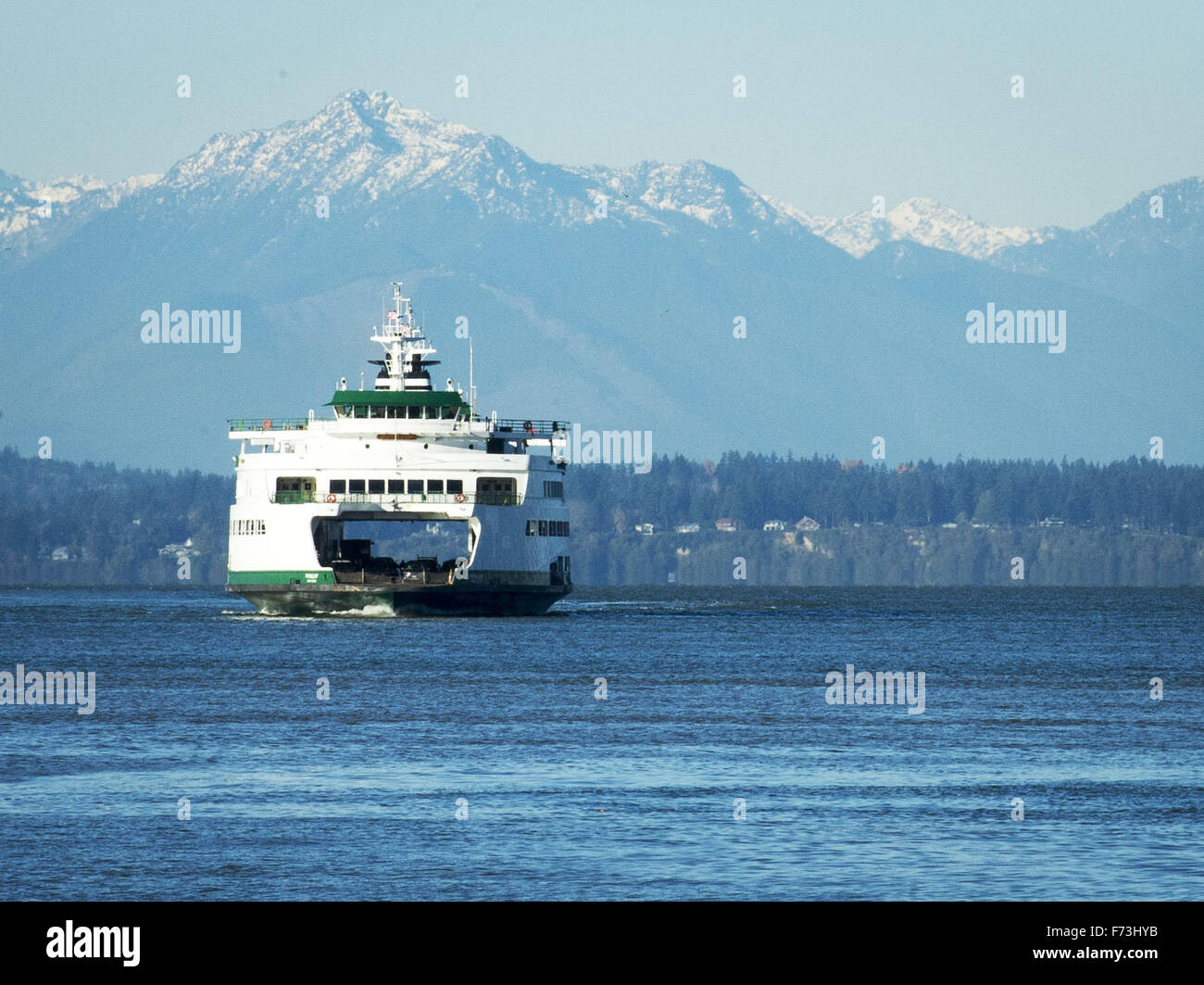 Seattle, Washington, USA. 21st Nov, 2015. The Washington State Ferry ...