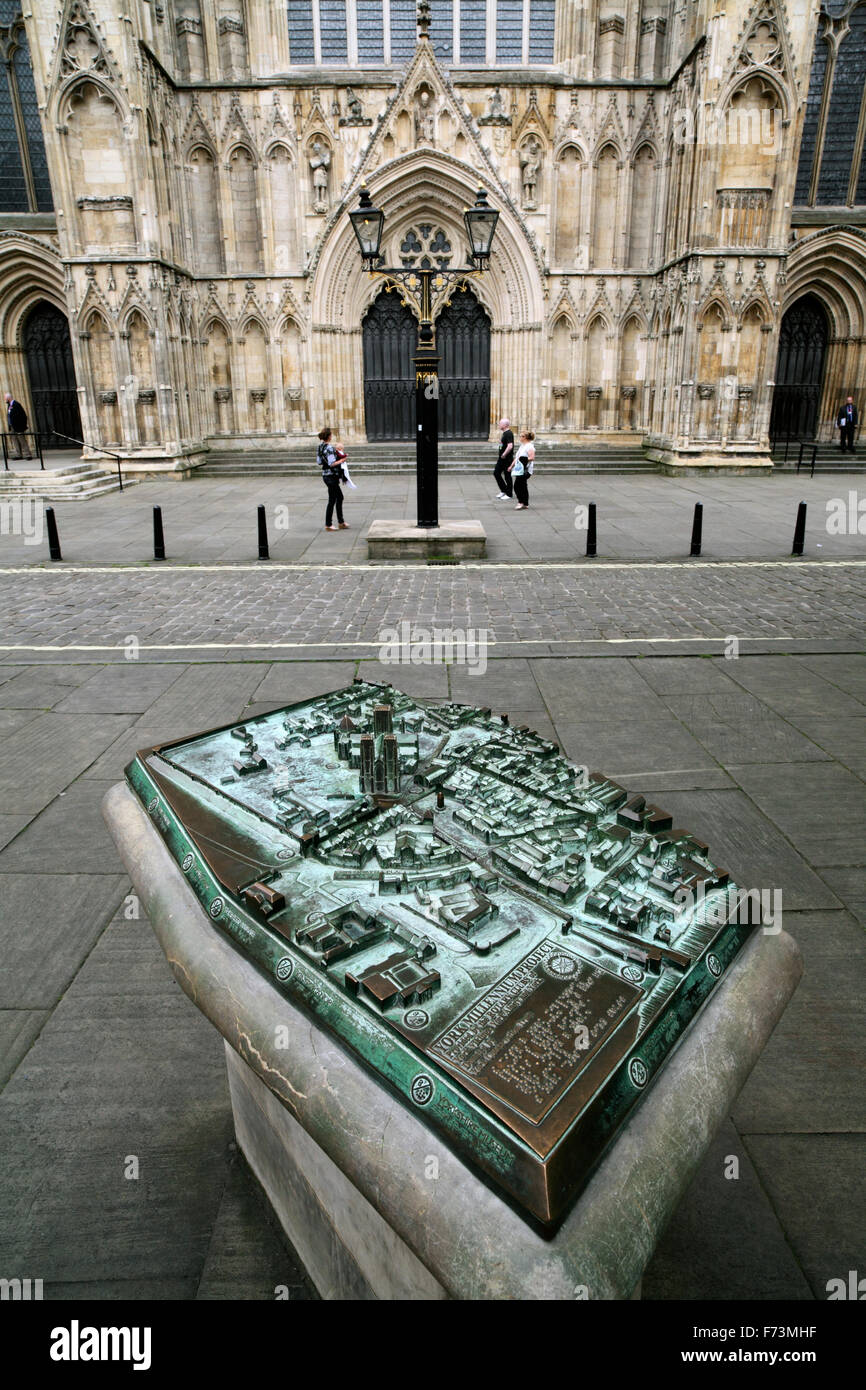 Medieval york hi-res stock photography and images - Alamy