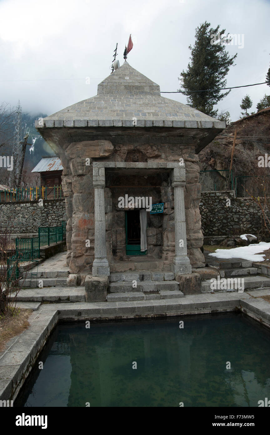 Mammal, shiva temple, pahalgam, kashmir, india, asia Stock Photo - Alamy