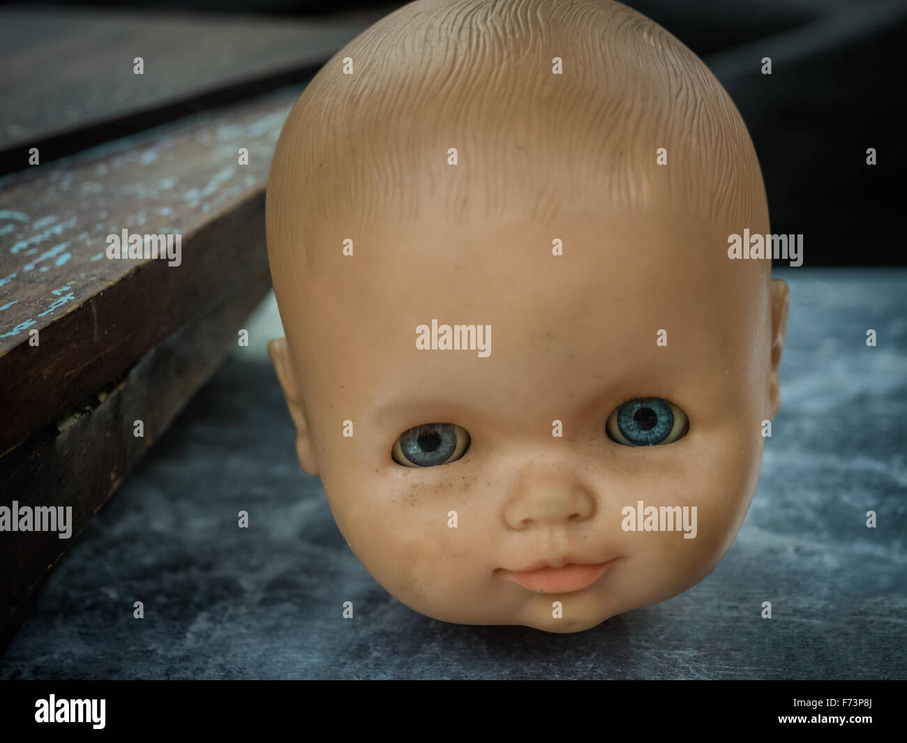 Cracked head hi-res stock photography and images - Alamy