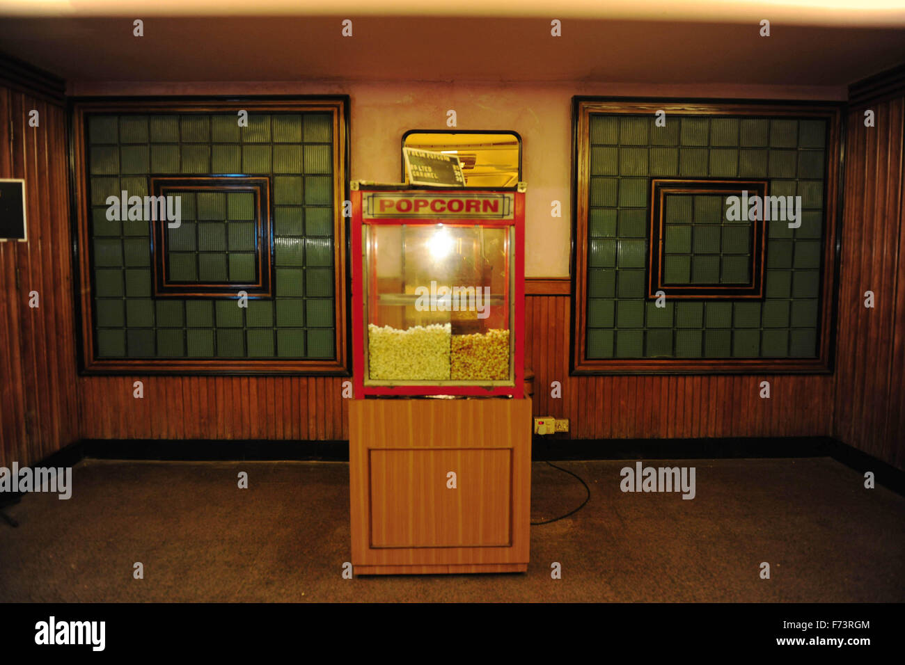 Pop Corn machine, Liberty Cinema, Movie theater, Art Deco, Marine Lines ...