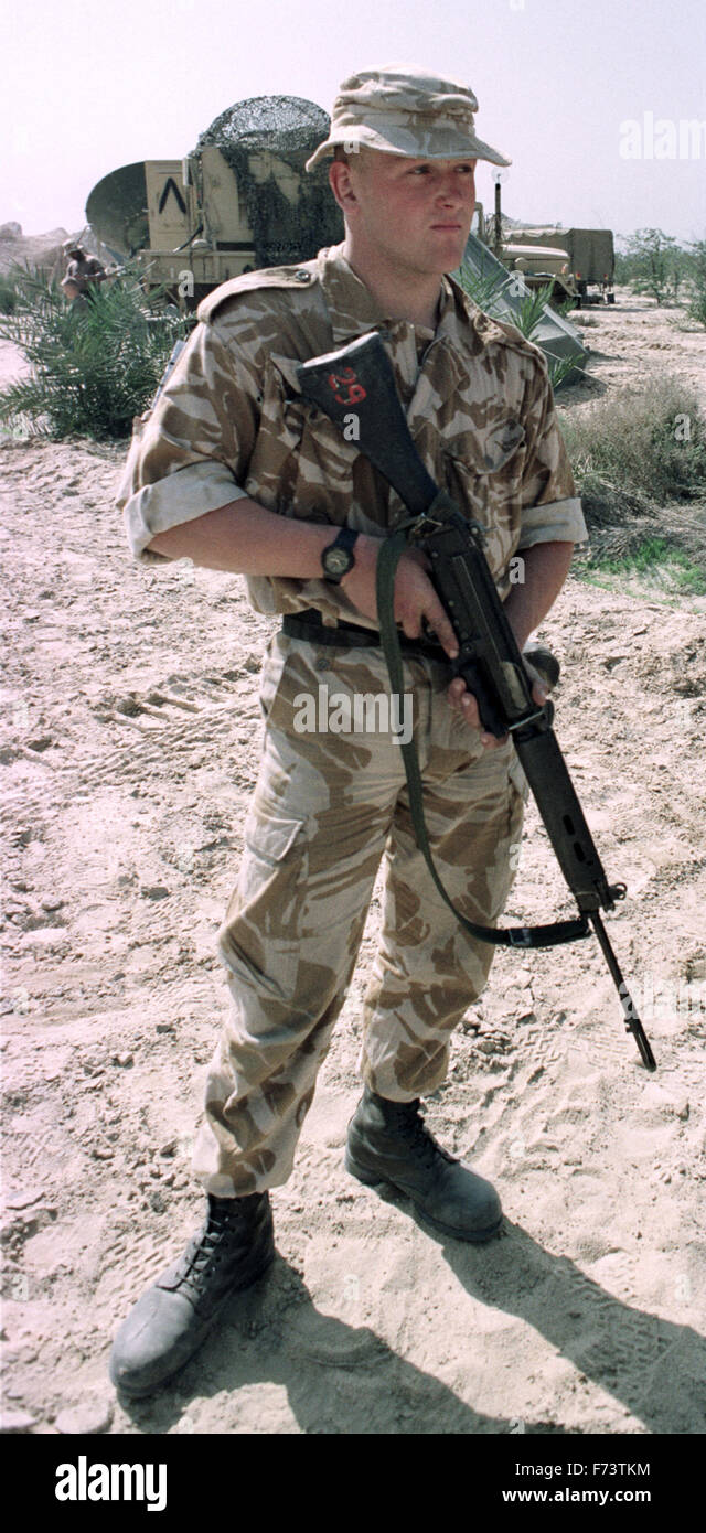 Gulf war british army 1991 hi-res stock photography and images - Alamy