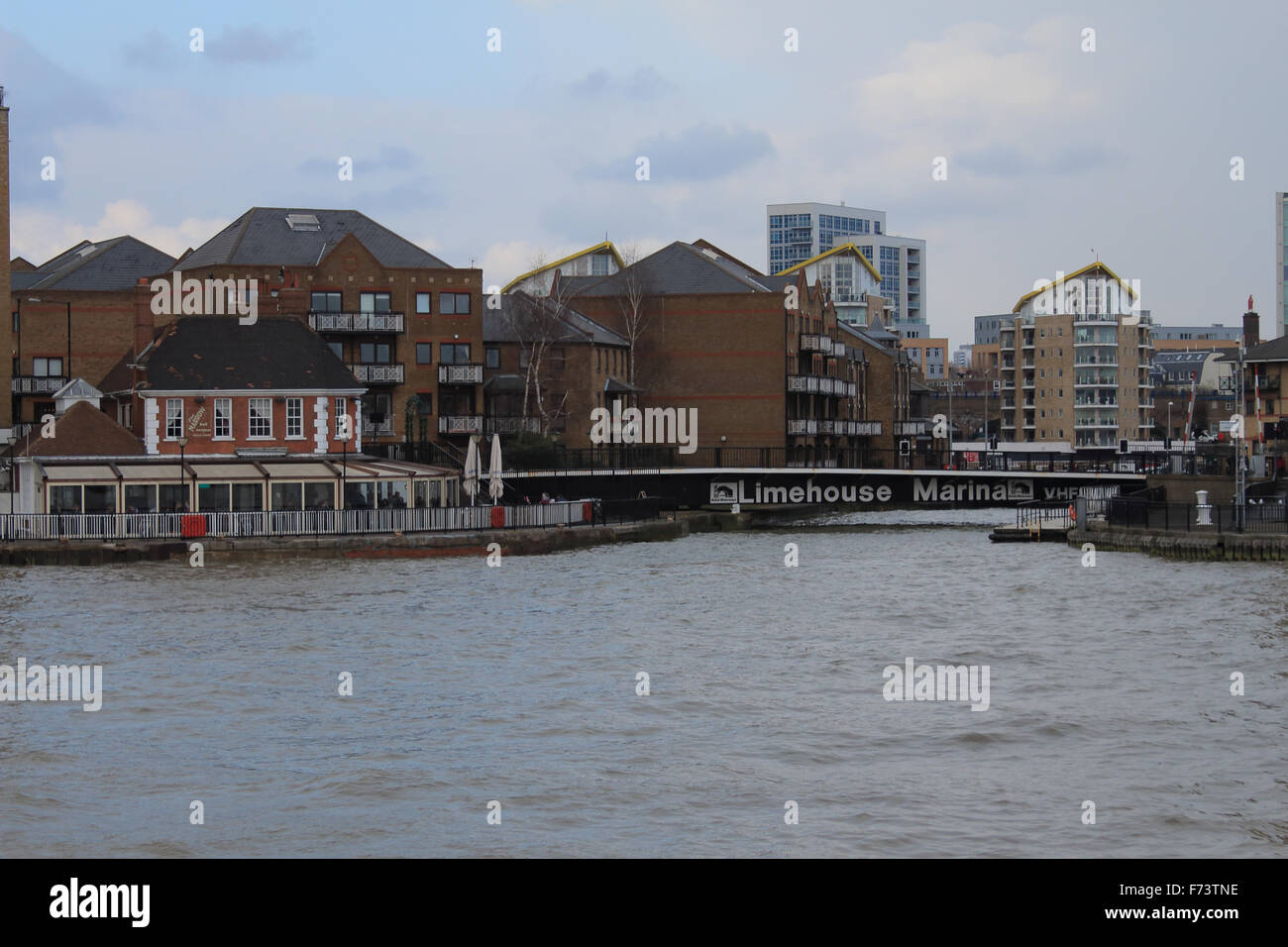 Limehouse Marina London Stock Photo - Alamy