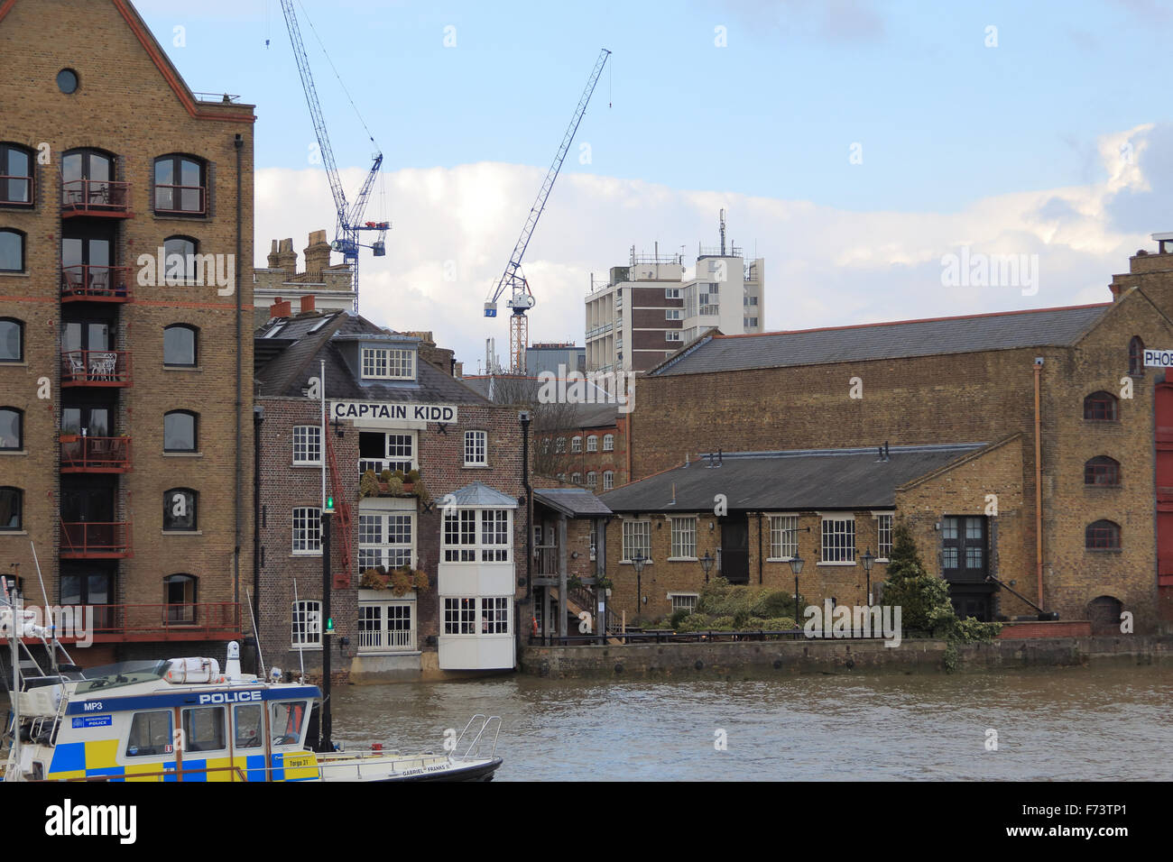 Captain kidd public house hi-res stock photography and images - Alamy