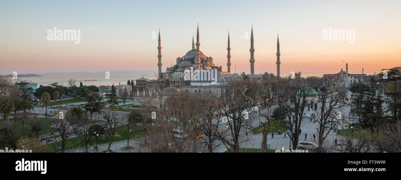 Profile of the istanbul skyline hi-res stock photography and images - Alamy