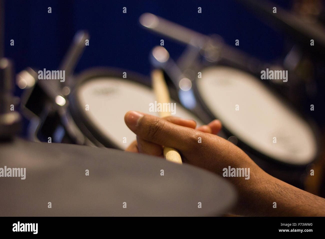 Hand percussion hi-res stock photography and images - Alamy