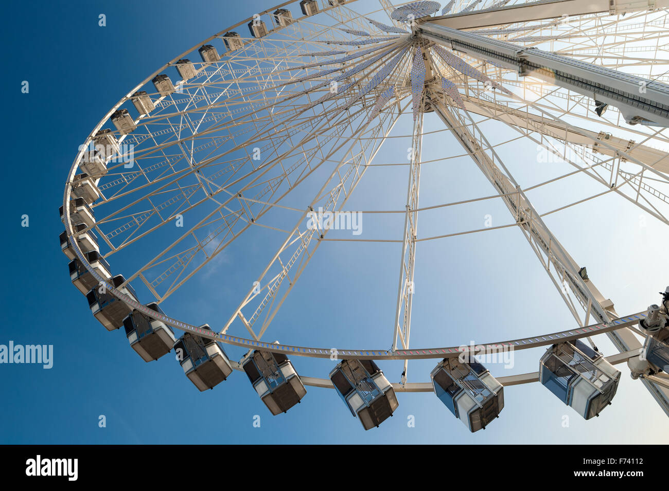 France, Paris, roue de Paris ferris wheel Stock Photo - Alamy