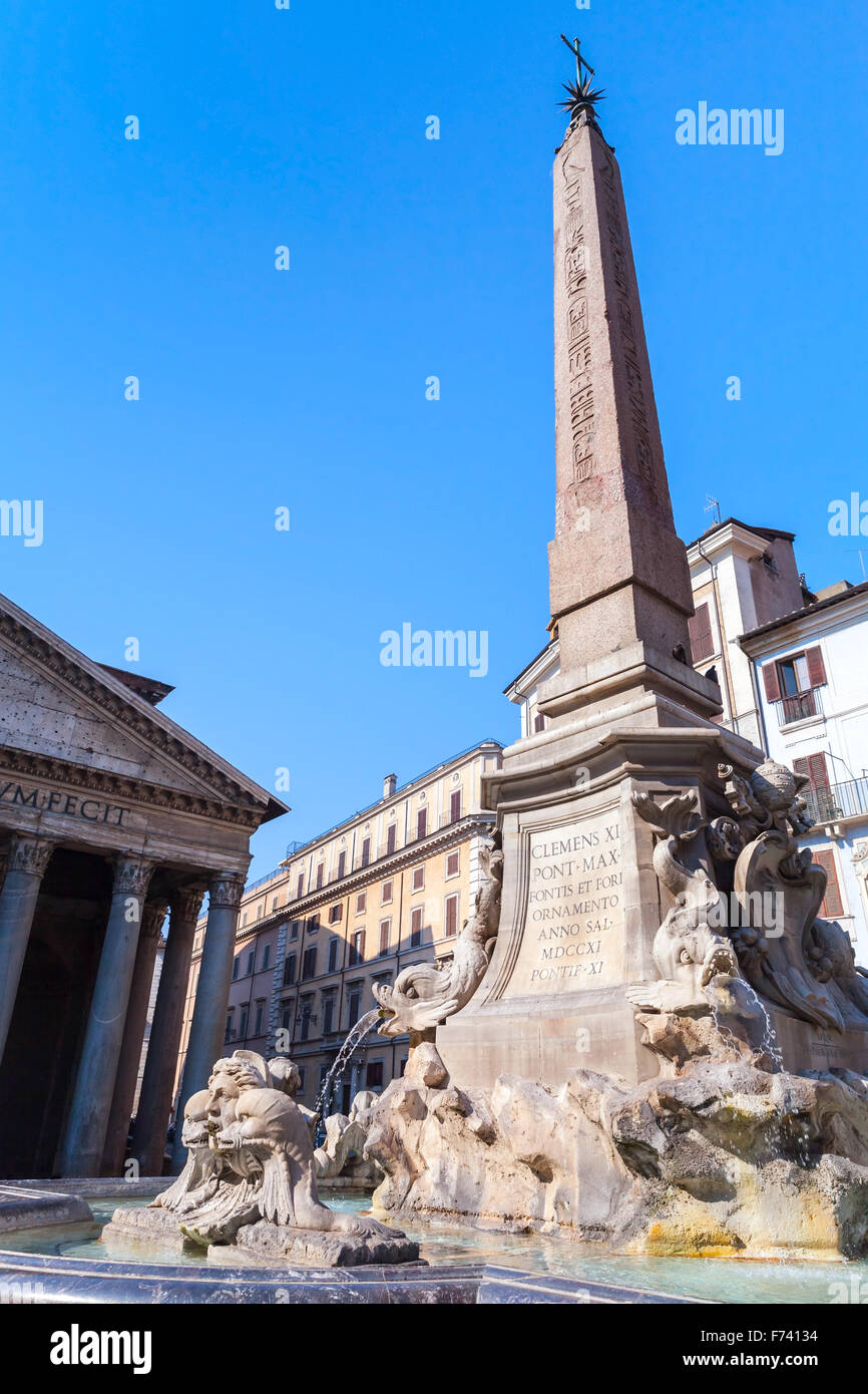 Fountain of the pantheon in rome hi-res stock photography and images ...