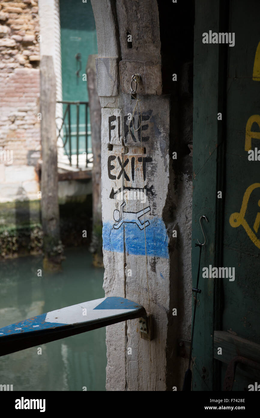 Acqua alta libreria hi-res stock photography and images - Alamy