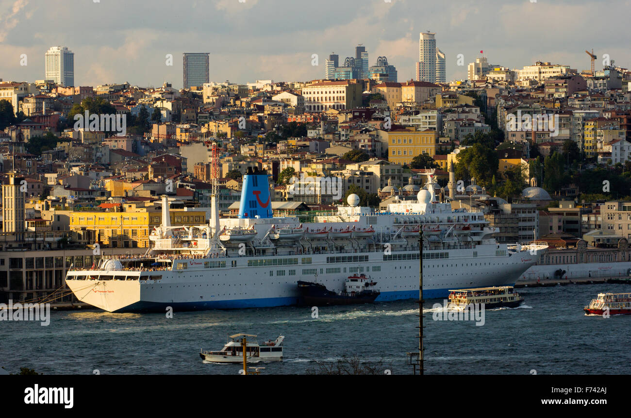 Istanbul in Turkey city view with cruise ship Stock Photo - Alamy