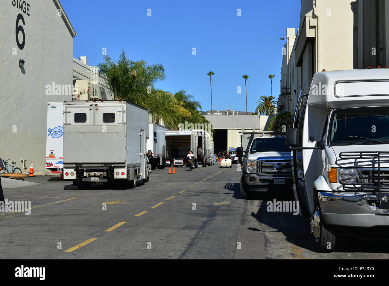 Paramount studios back lot hi-res stock photography and images - Alamy
