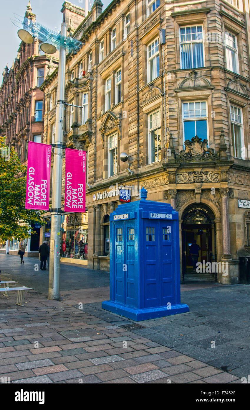 Police scotland glasgow hi-res stock photography and images - Alamy
