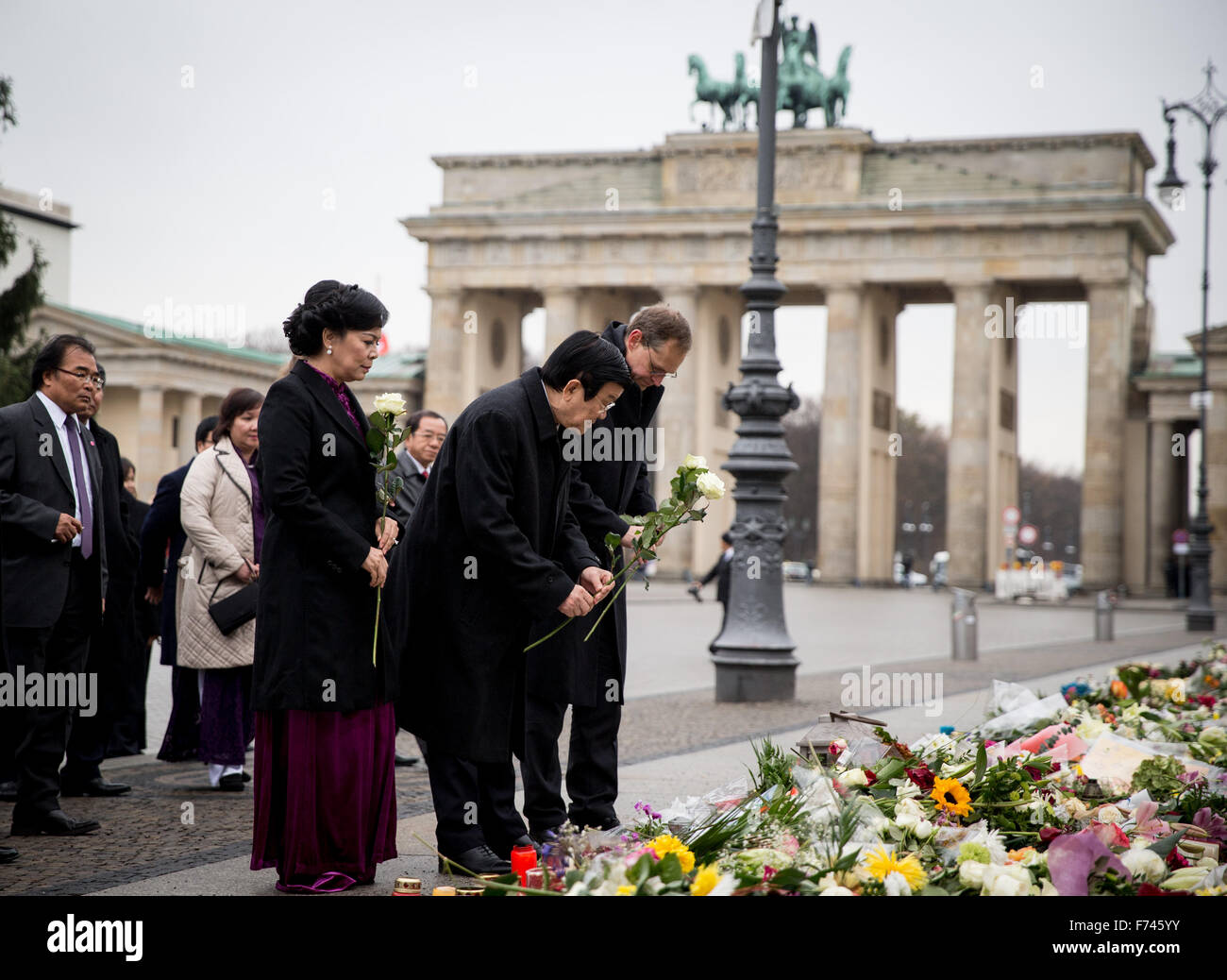 President truong tan sang hi-res stock photography and images - Alamy