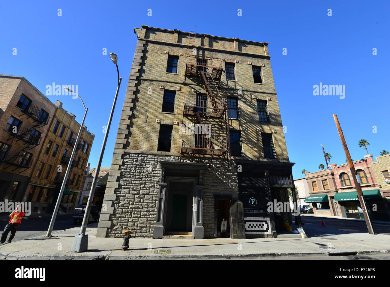 Street film sets at Paramount studios, Los Angeles Stock Photo - Alamy