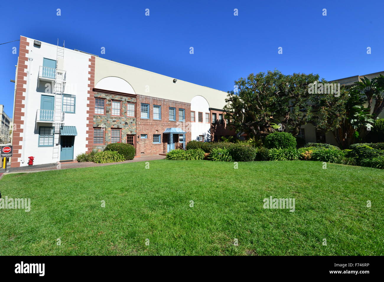 Paramount Studios Sky High Resolution Stock Photography and Images - Alamy