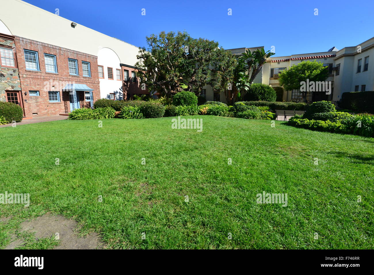 Paramount Studios Sky High Resolution Stock Photography and Images - Alamy