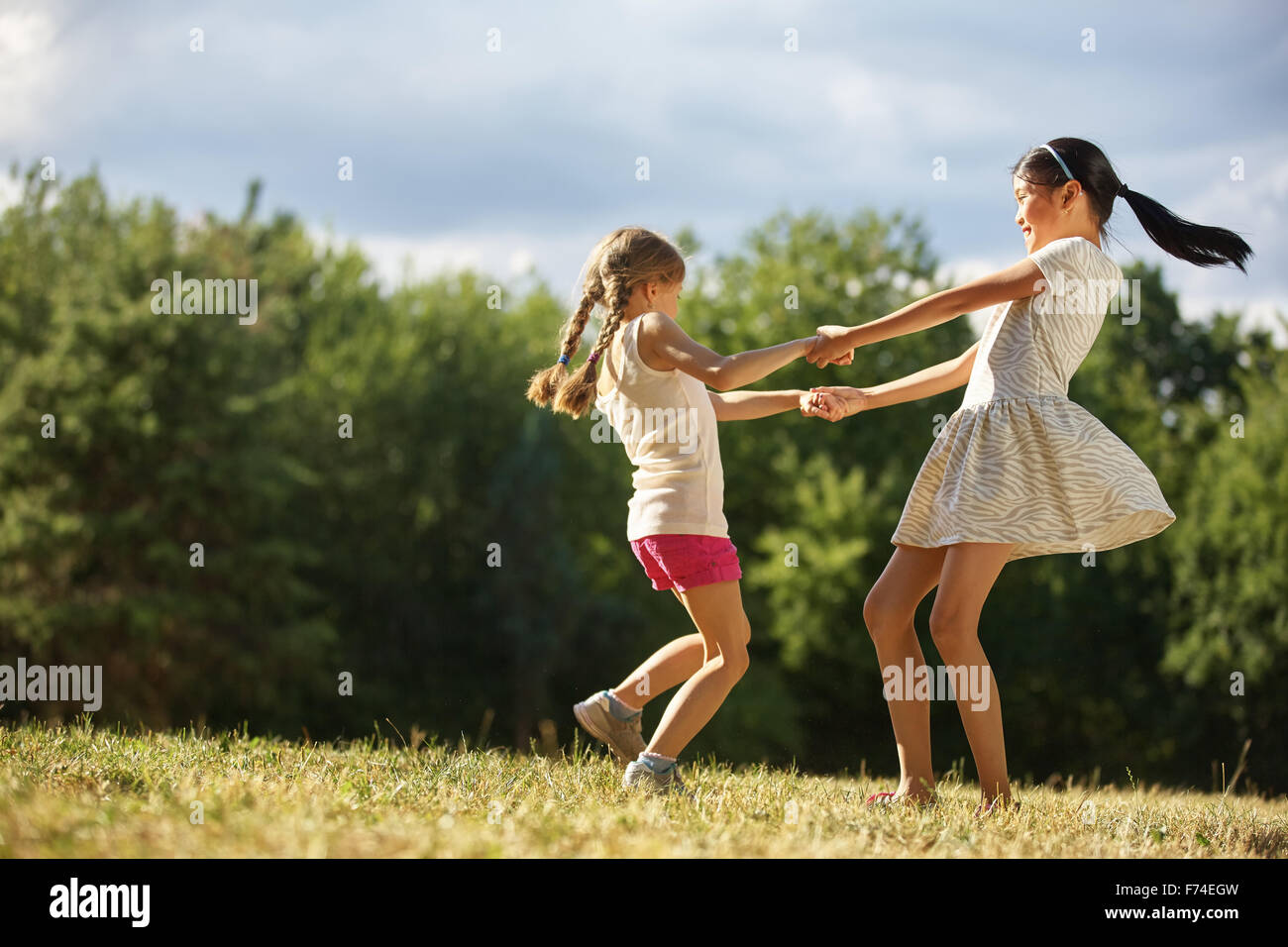 Two are dancing hi-res stock photography and images - Alamy