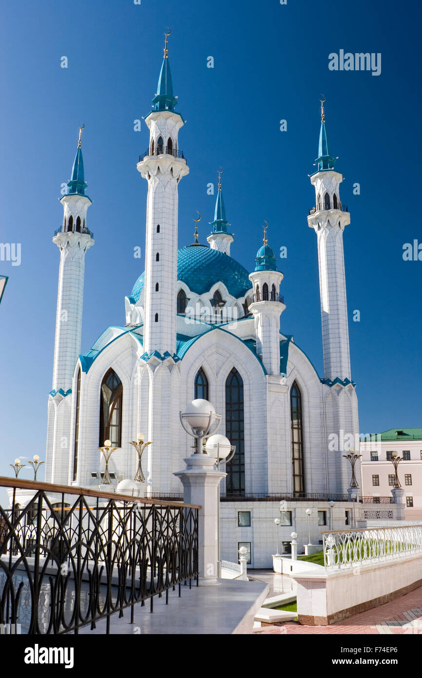 Qolsharif mosque minaret/ Kazan Stock Photo - Alamy