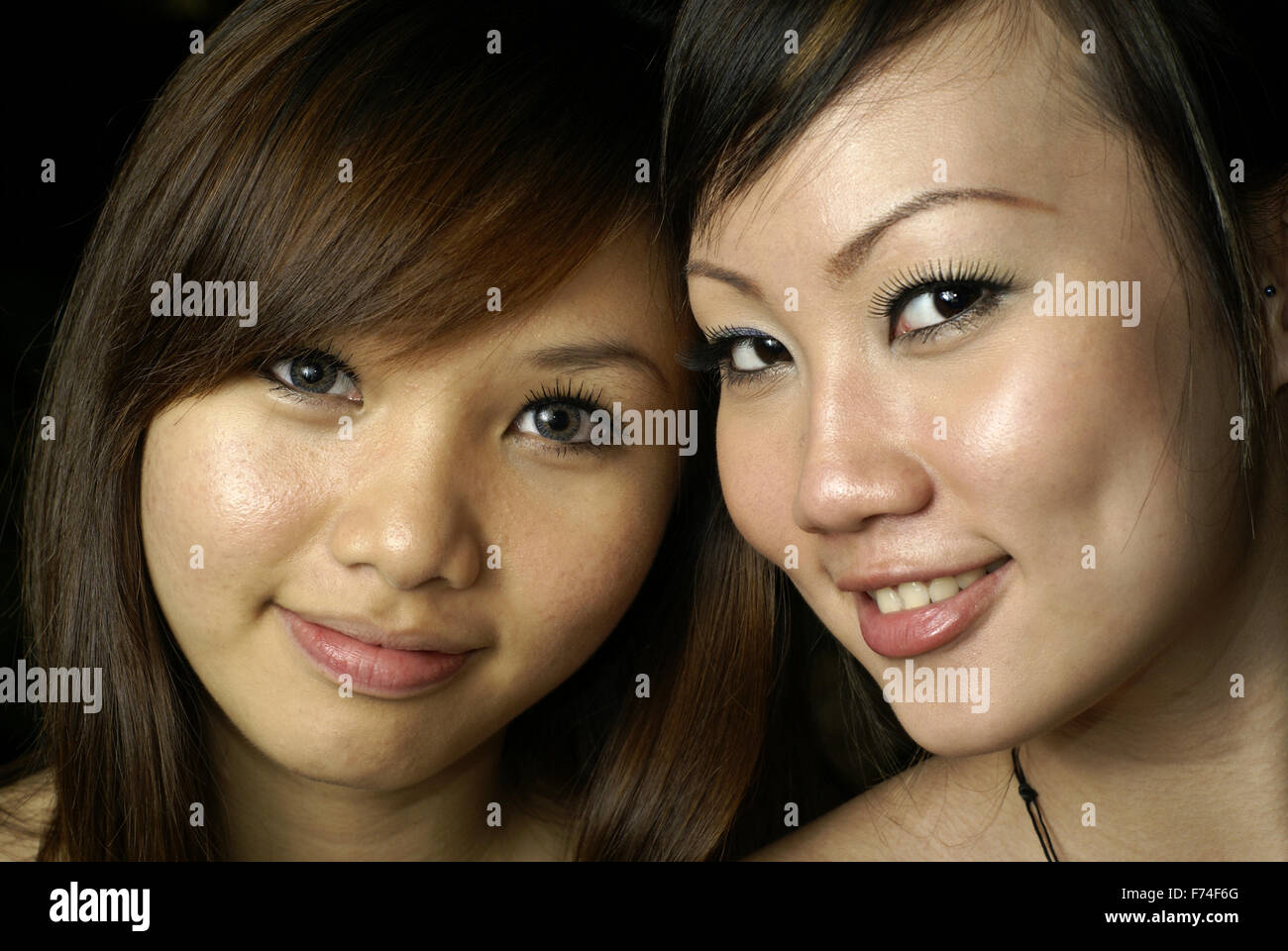 Two lady friends hi-res stock photography and images - Alamy