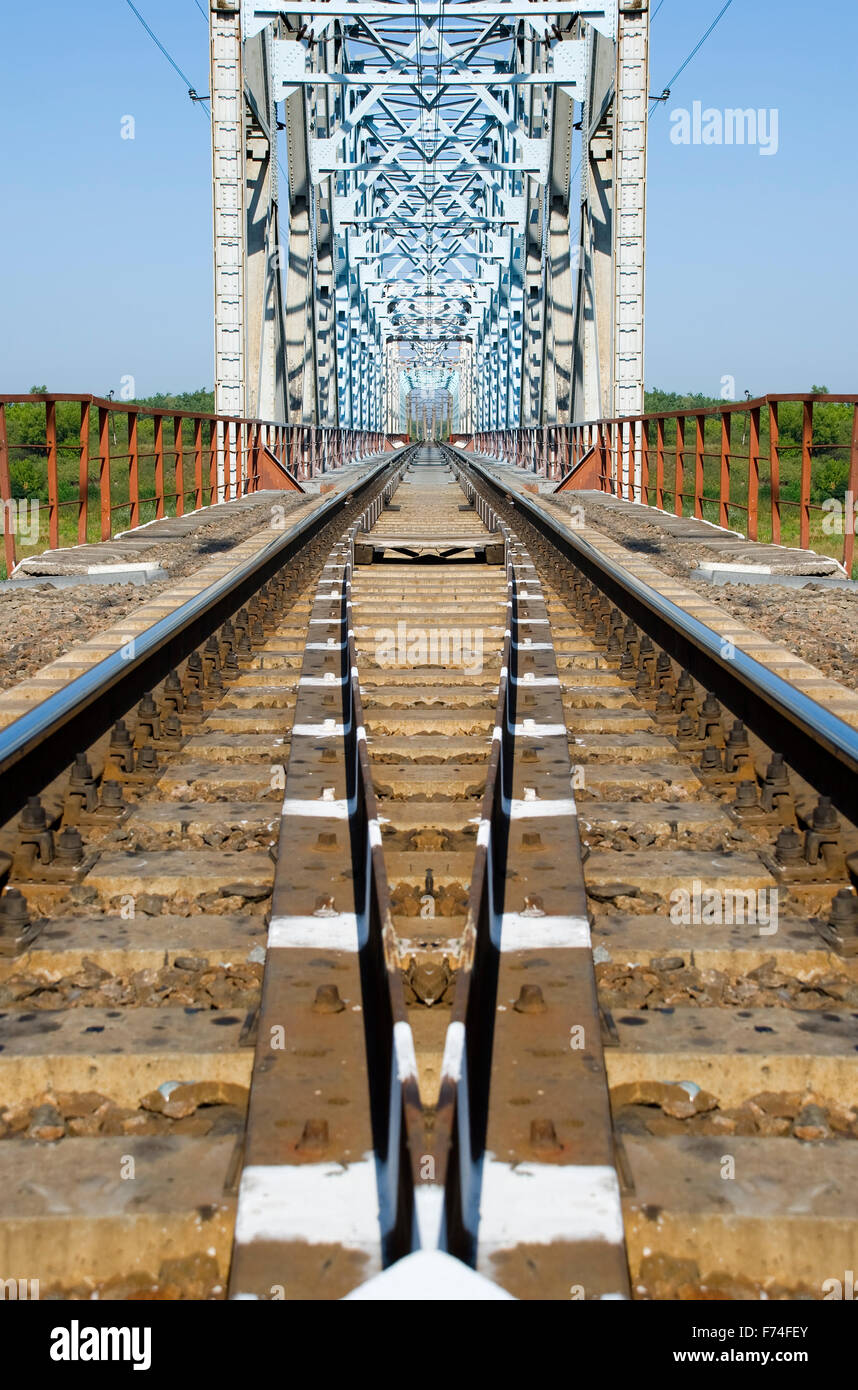 Suspension railway train metal bridge hi-res stock photography and ...