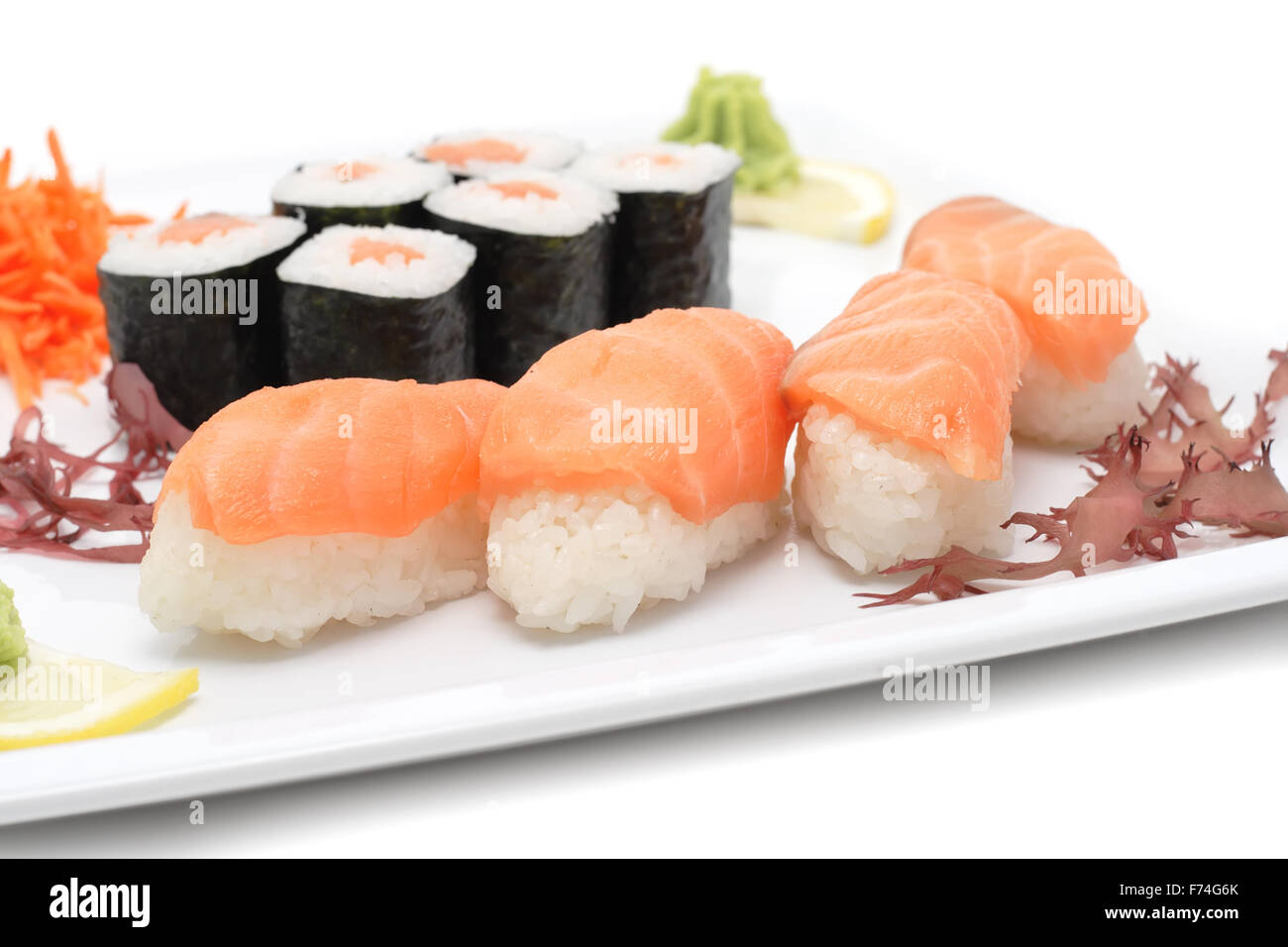 Set salmon hi-res stock photography and images - Alamy