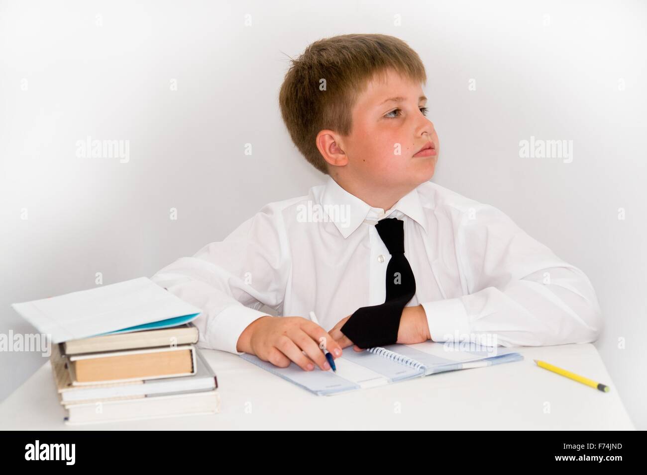 young boy studying Stock Photo - Alamy