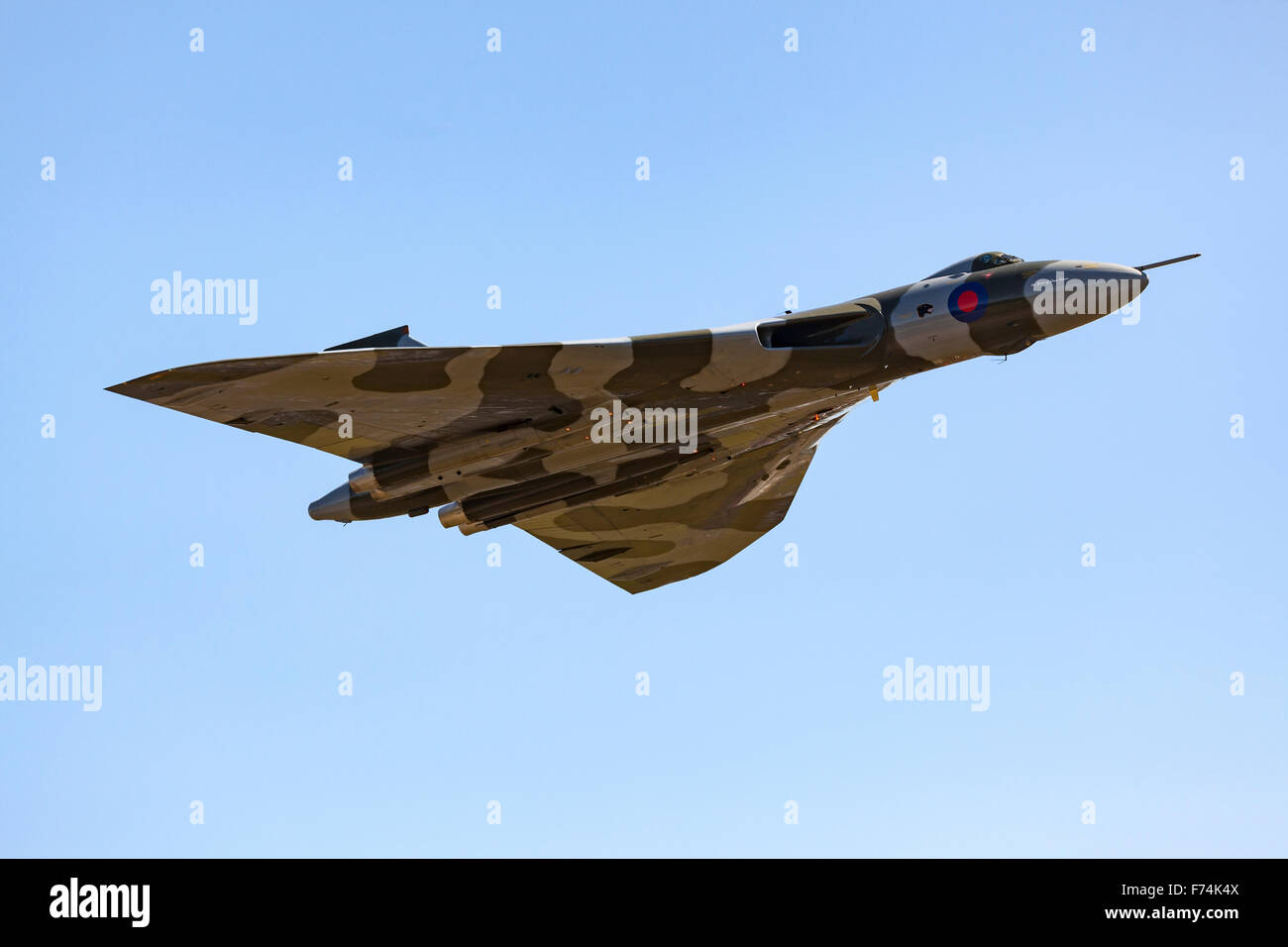 Cold war vulcan aircraft xh558 hi-res stock photography and images - Alamy