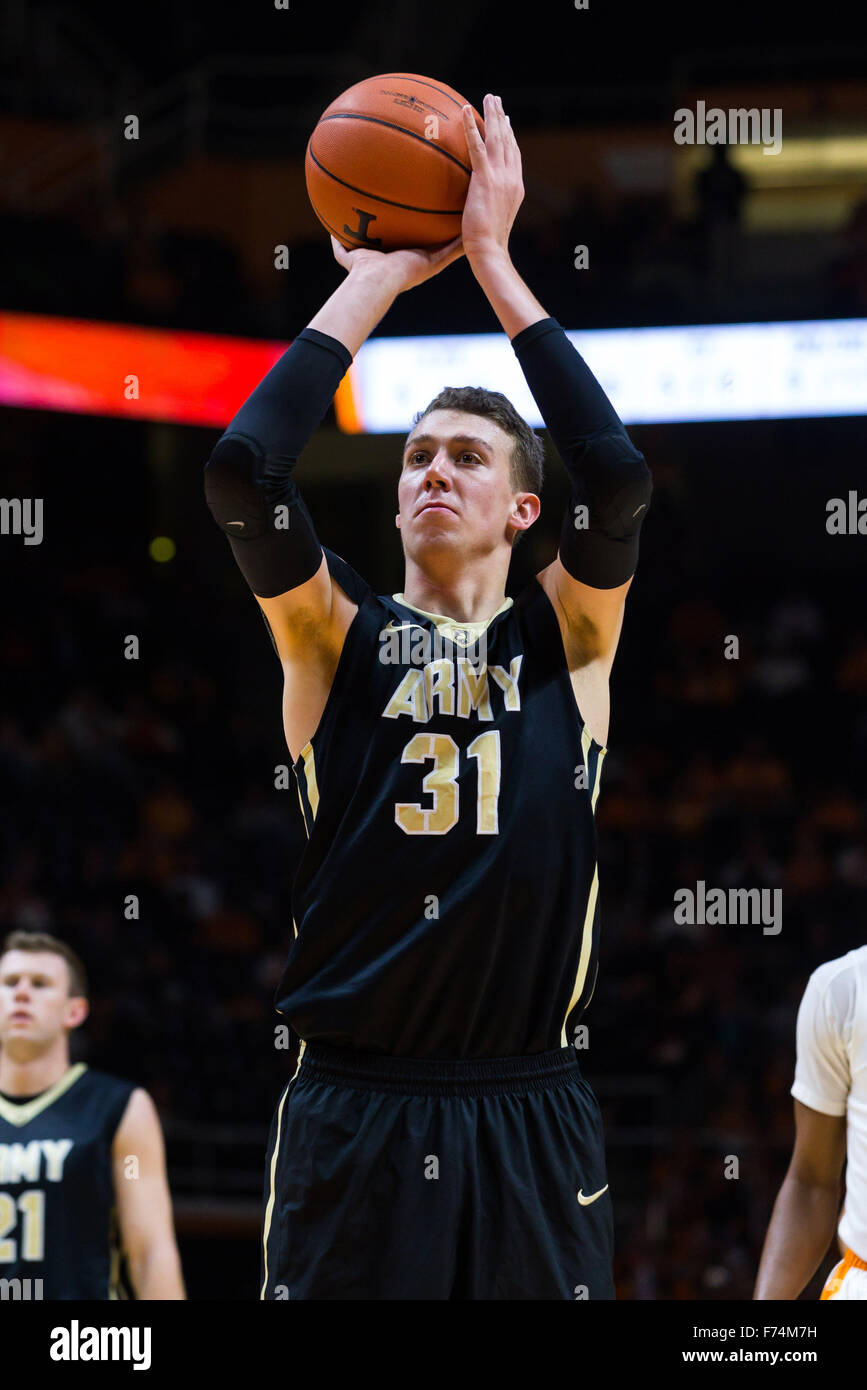 November 24, 2015: Kevin Ferguson #31 of the Army Black Knights shoots ...