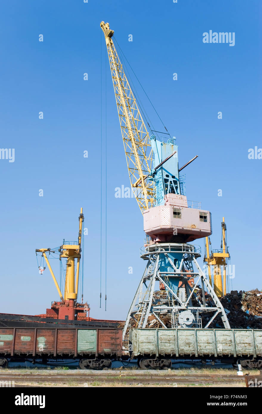 Loading elevating hi-res stock photography and images - Alamy