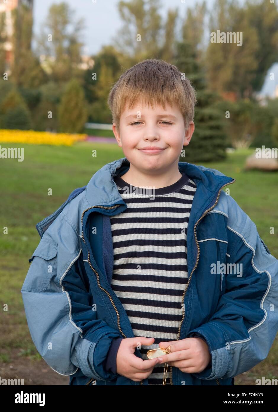 happy little boy Stock Photo - Alamy