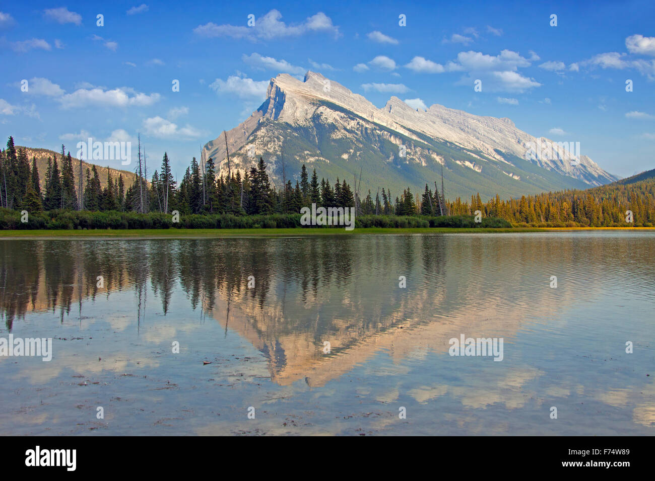 Mount Rundle reflected in the Vermilion Lakes, Banff National Park ...