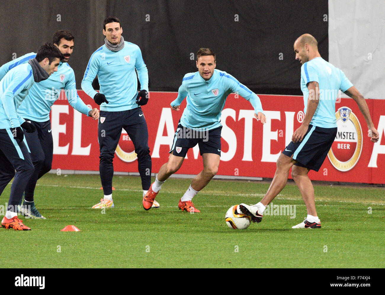 Augsburg, Germany. 25th Nov, 2015. Bilbao's Mikel Rico (R) is the only ...