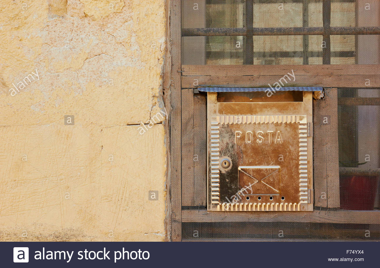 Europe Mail Posta High Resolution Stock Photography and Images - Alamy