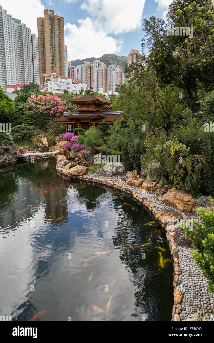 Traditional wooden bridge hi-res stock photography and images - Alamy