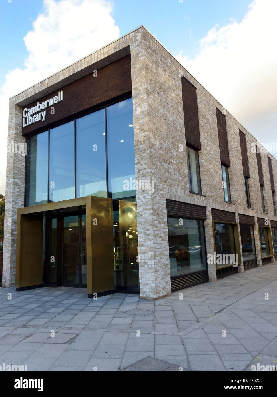 New Camberwell Library, Camberwell Green, South London Stock Photo - Alamy