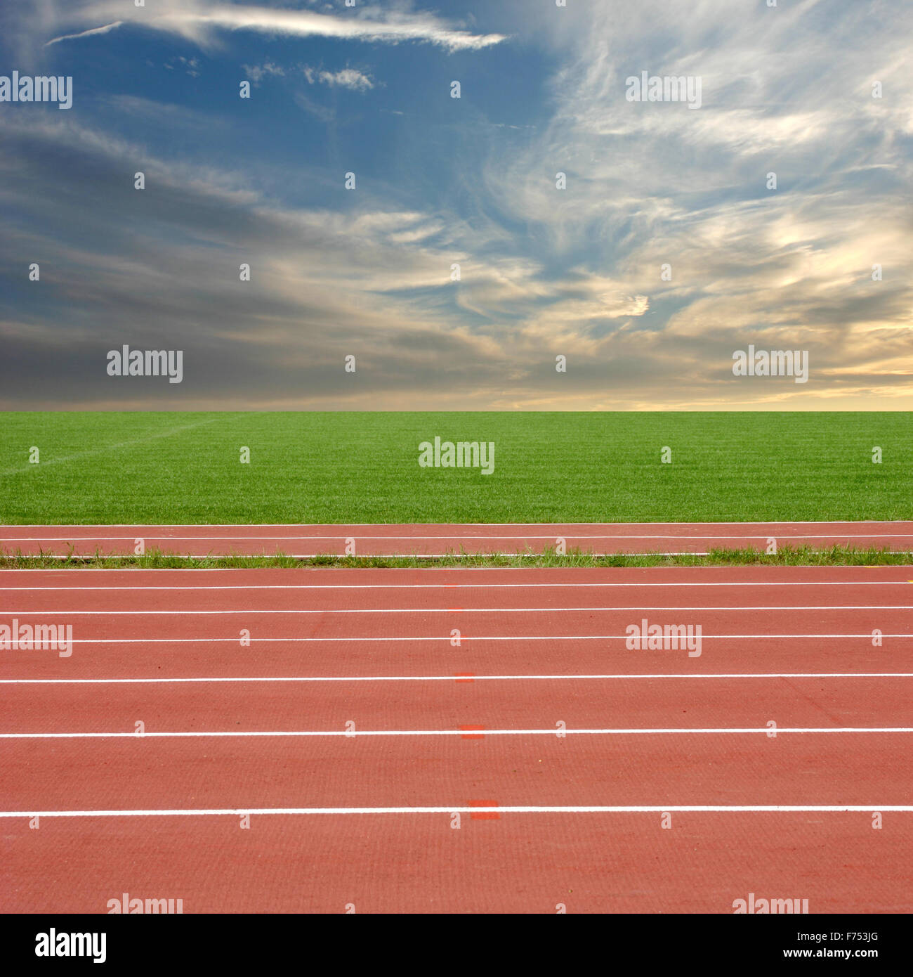 Run racing hi-res stock photography and images - Alamy