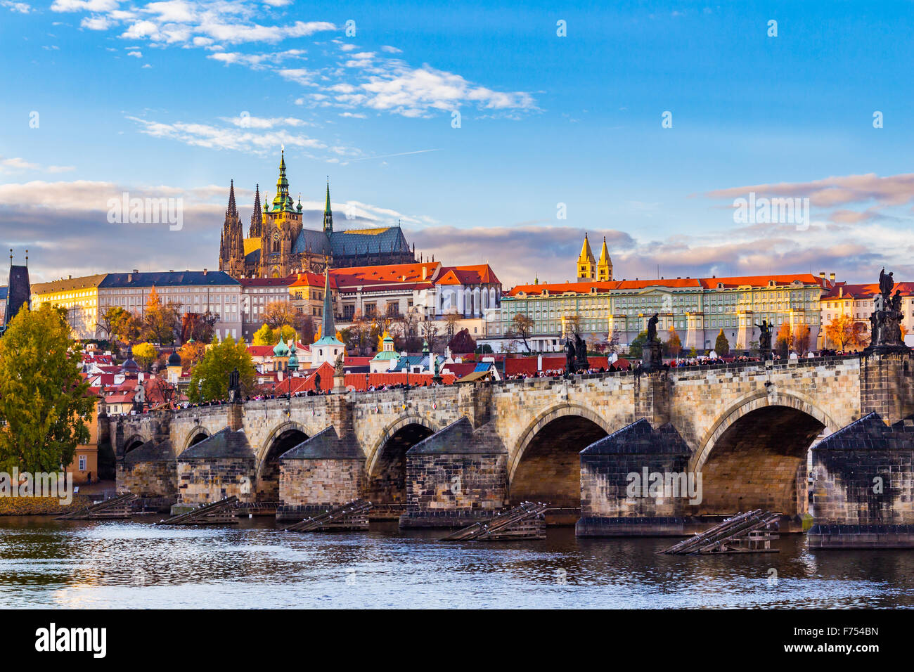 Panorama prague castle charles hi-res stock photography and images - Alamy