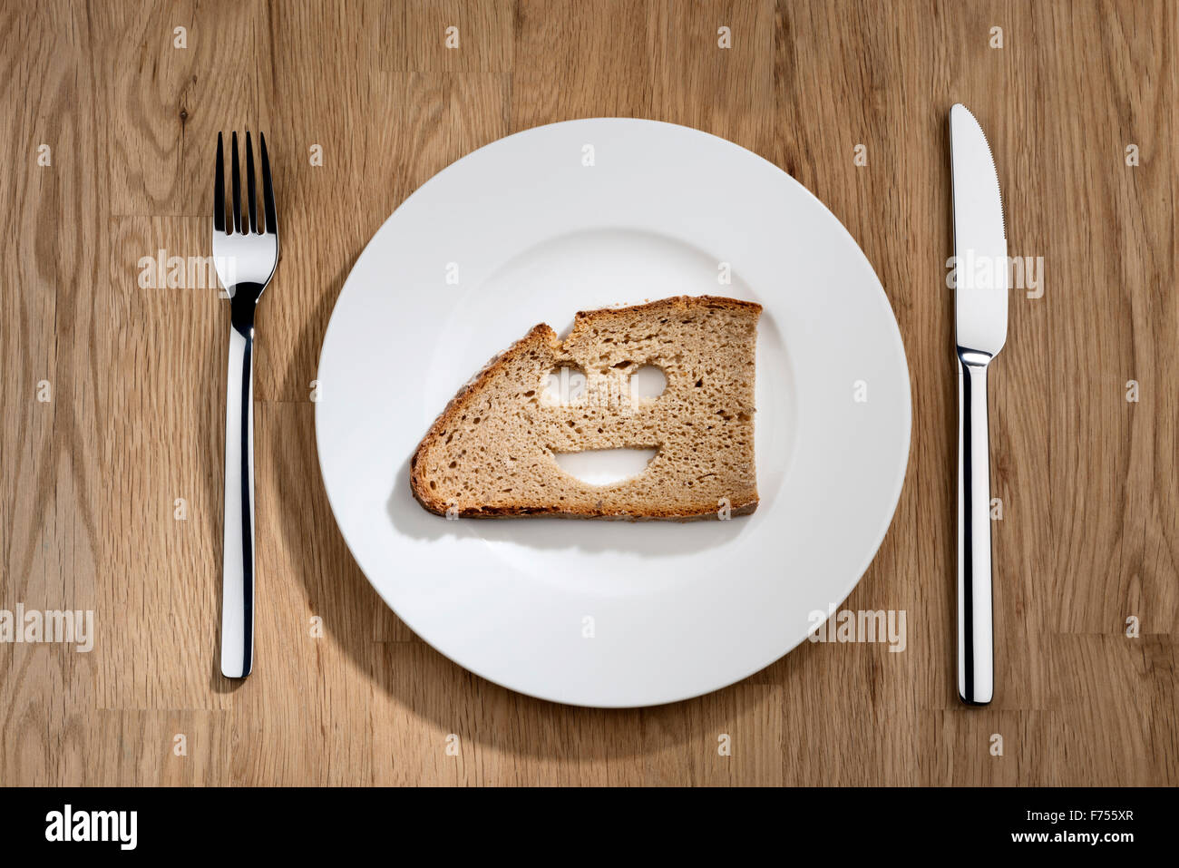 Face on bread hi-res stock photography and images - Alamy