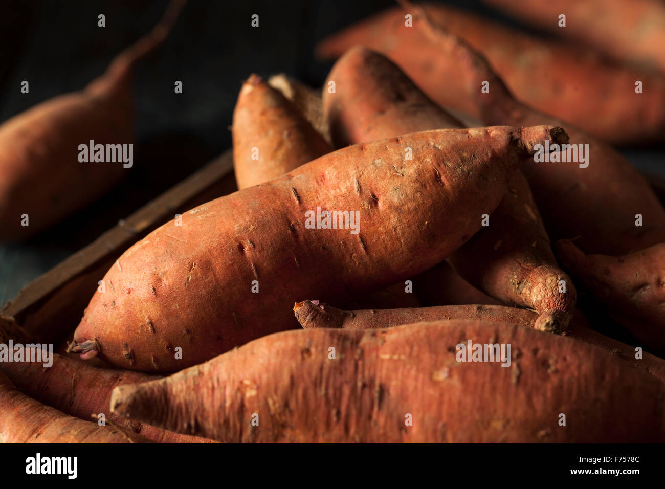 Sweet potatoes yams uncooked raw hi-res stock photography and images ...