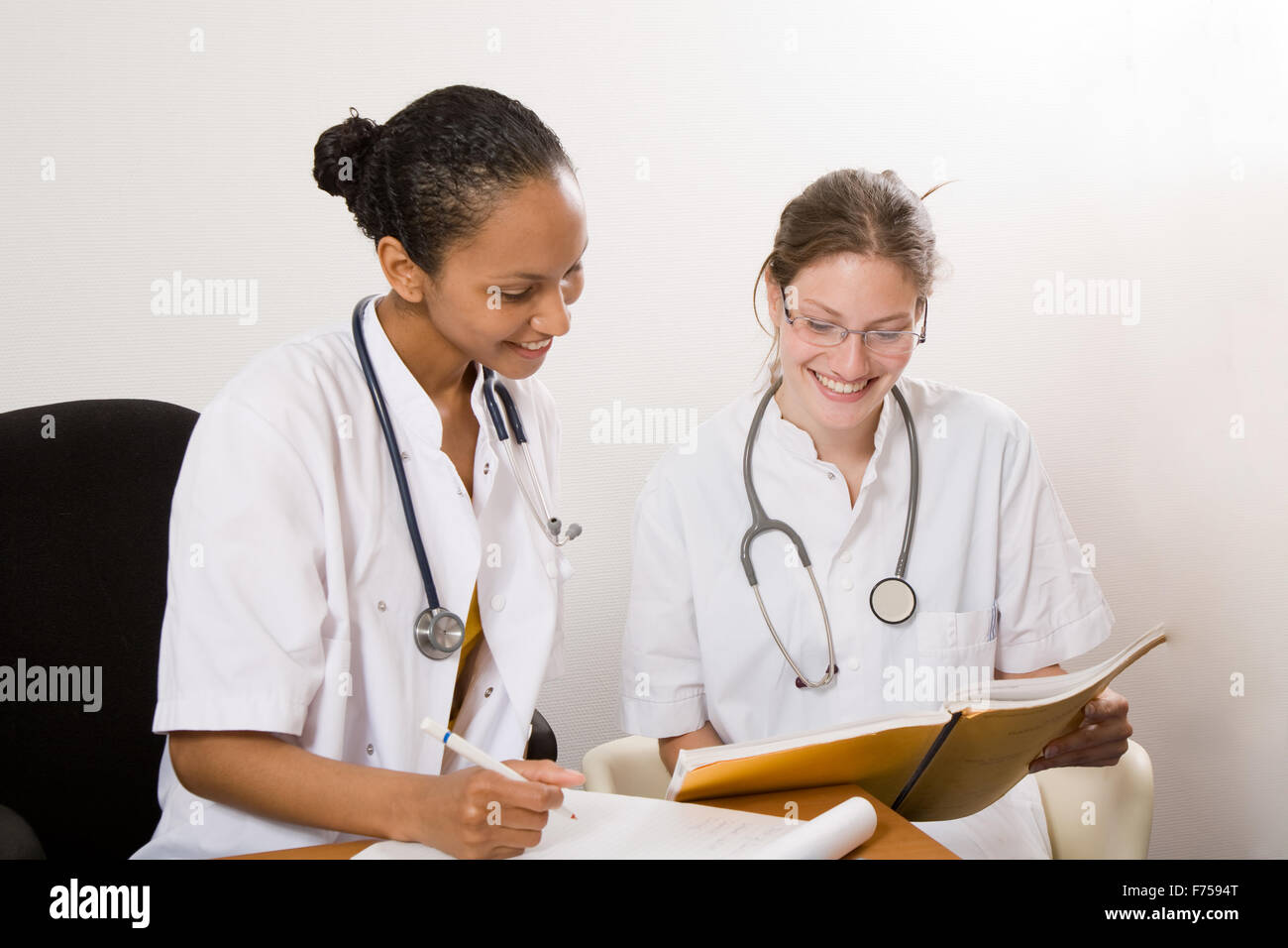 Nurses students hi-res stock photography and images - Alamy