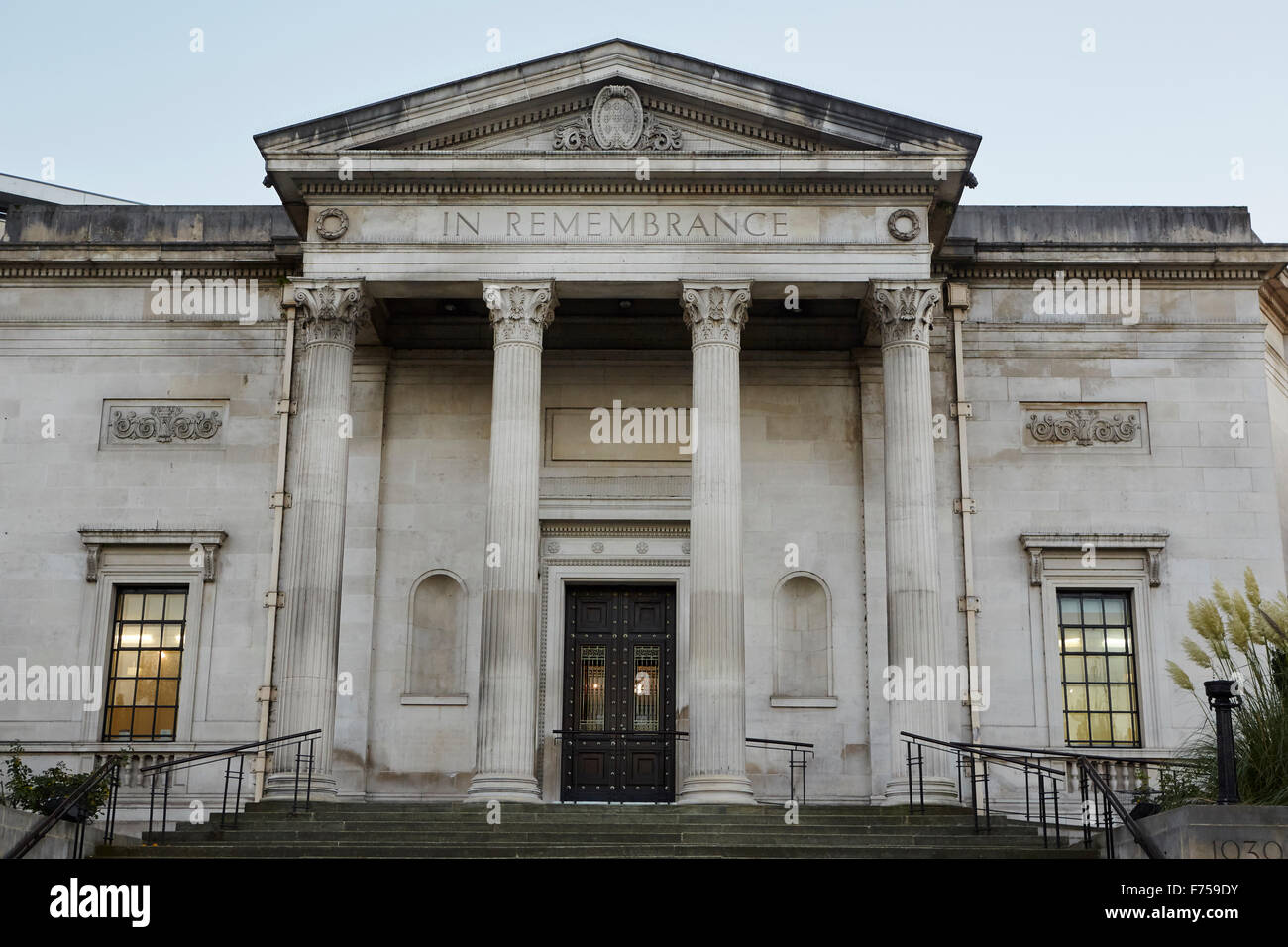 Stockport art gallery exterior building steps u outside Historic ...