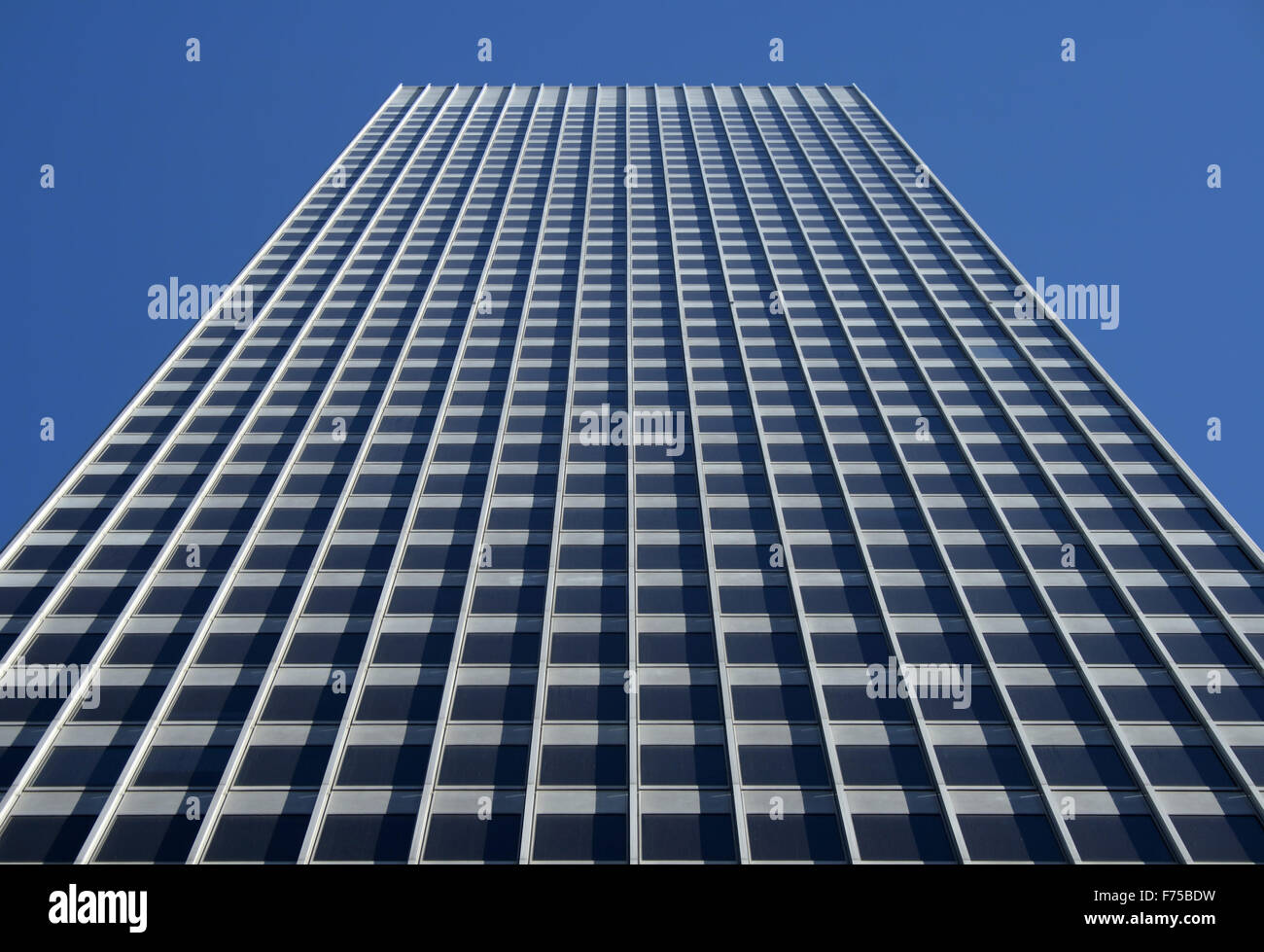 Perspective view of the gray office building Stock Photo - Alamy