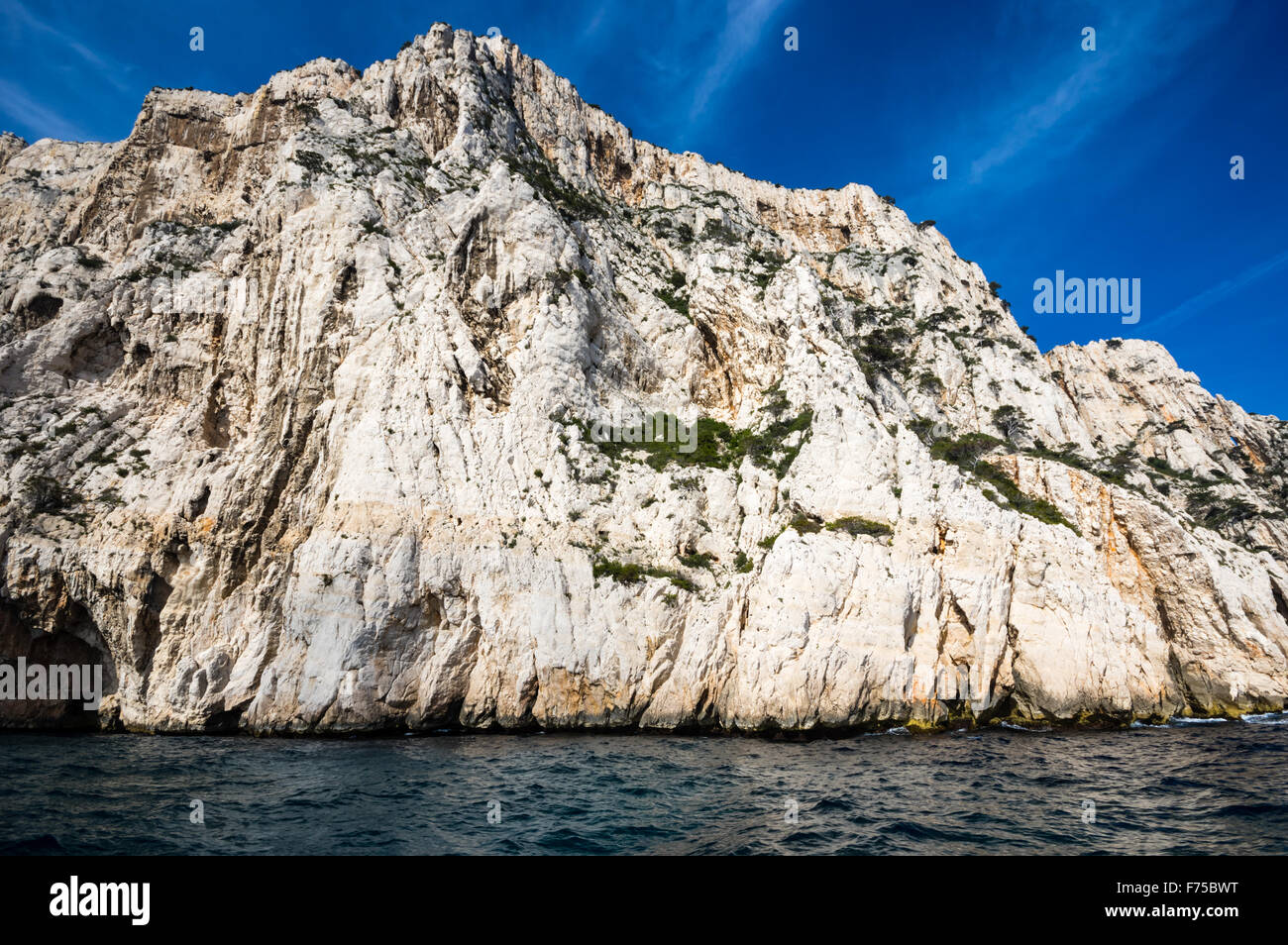 Cassis rocks boat trip Stock Photo - Alamy