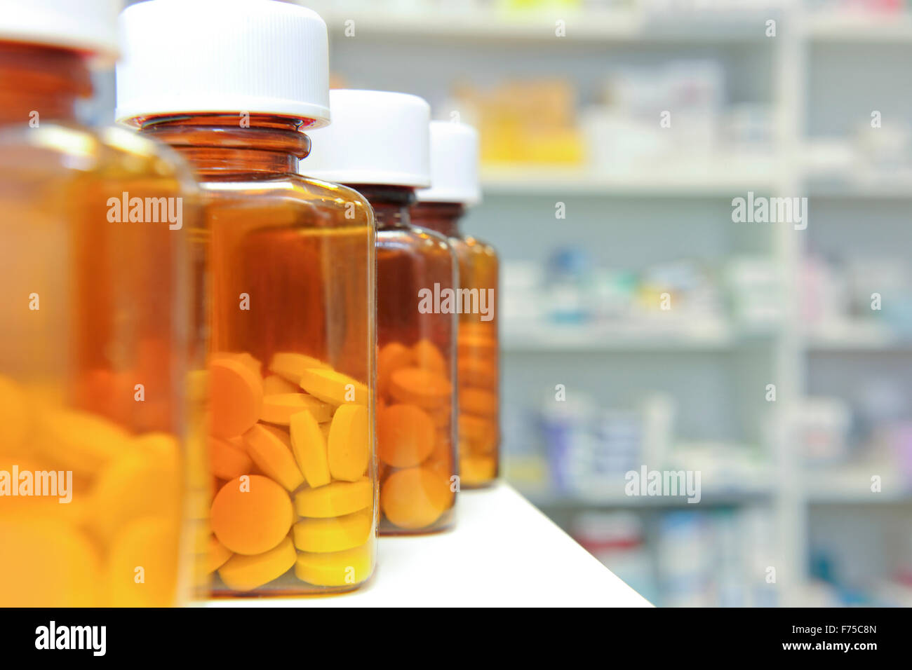 Pill bottle lid hi-res stock photography and images - Alamy