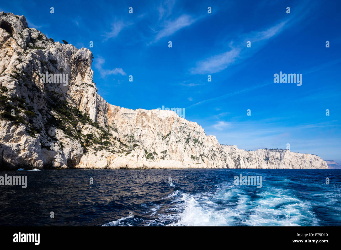 Cassis rocks boat trip Stock Photo - Alamy